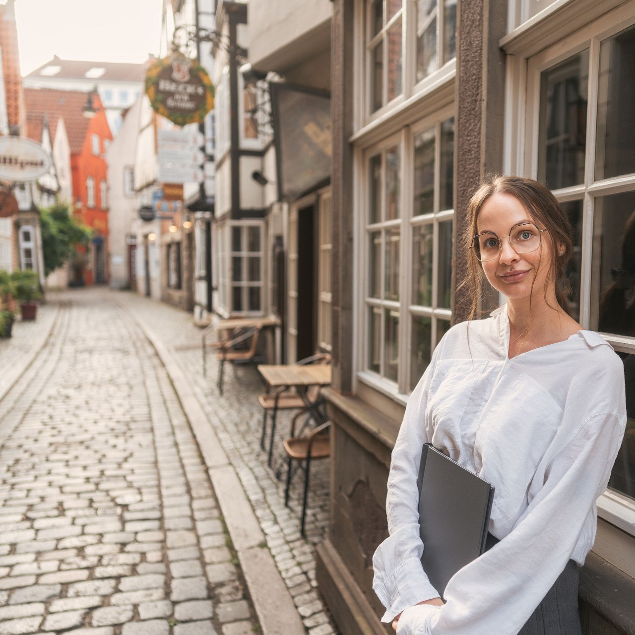 Geschichten des Abschieds, Trauerrednerin Sarah Wermith – Trauerrednerin, Abschiedsgestaltung ...